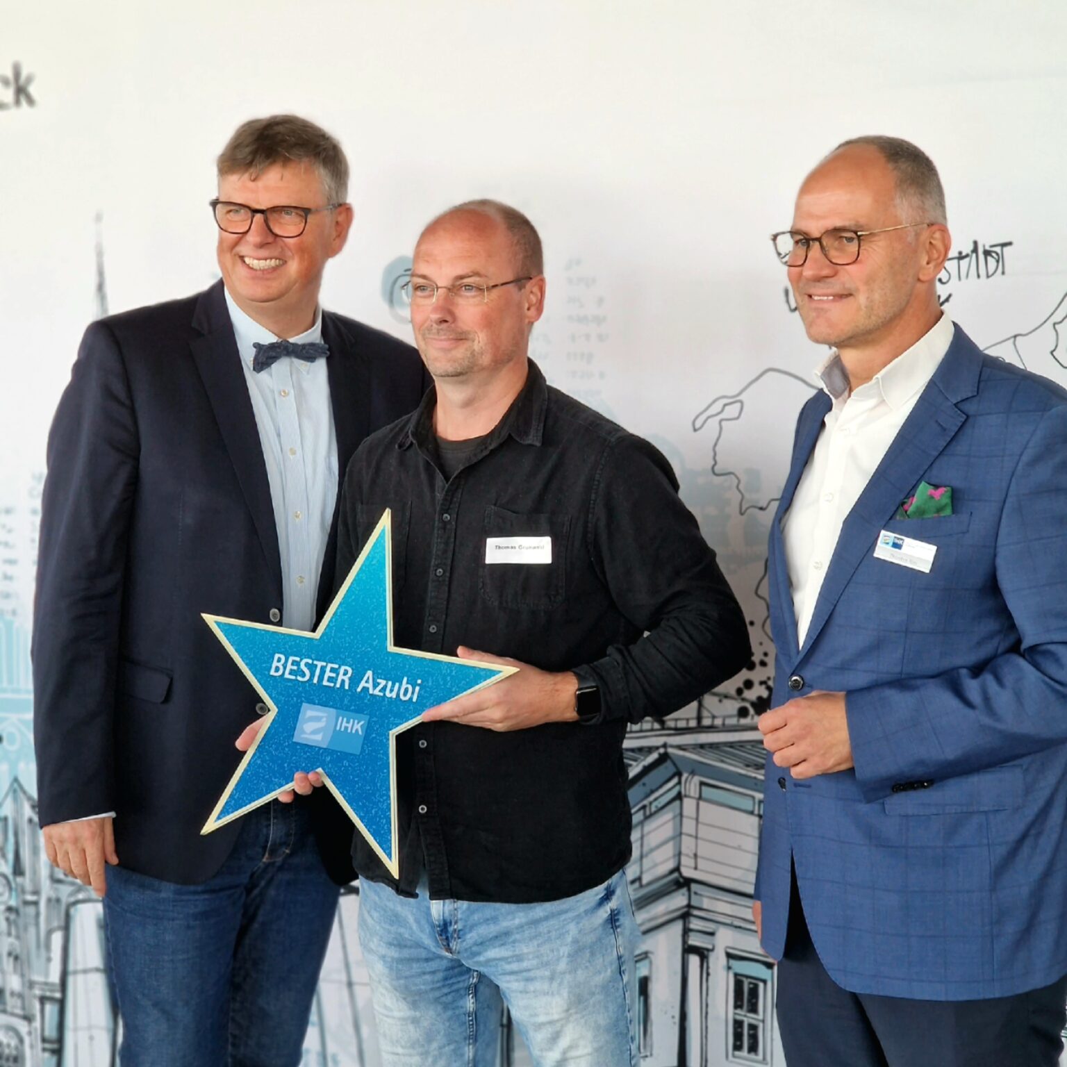 Yeah! 4 Stars aus dem BFW Stralsund sind IHK-Beste 2022 - BFW-Stralsund